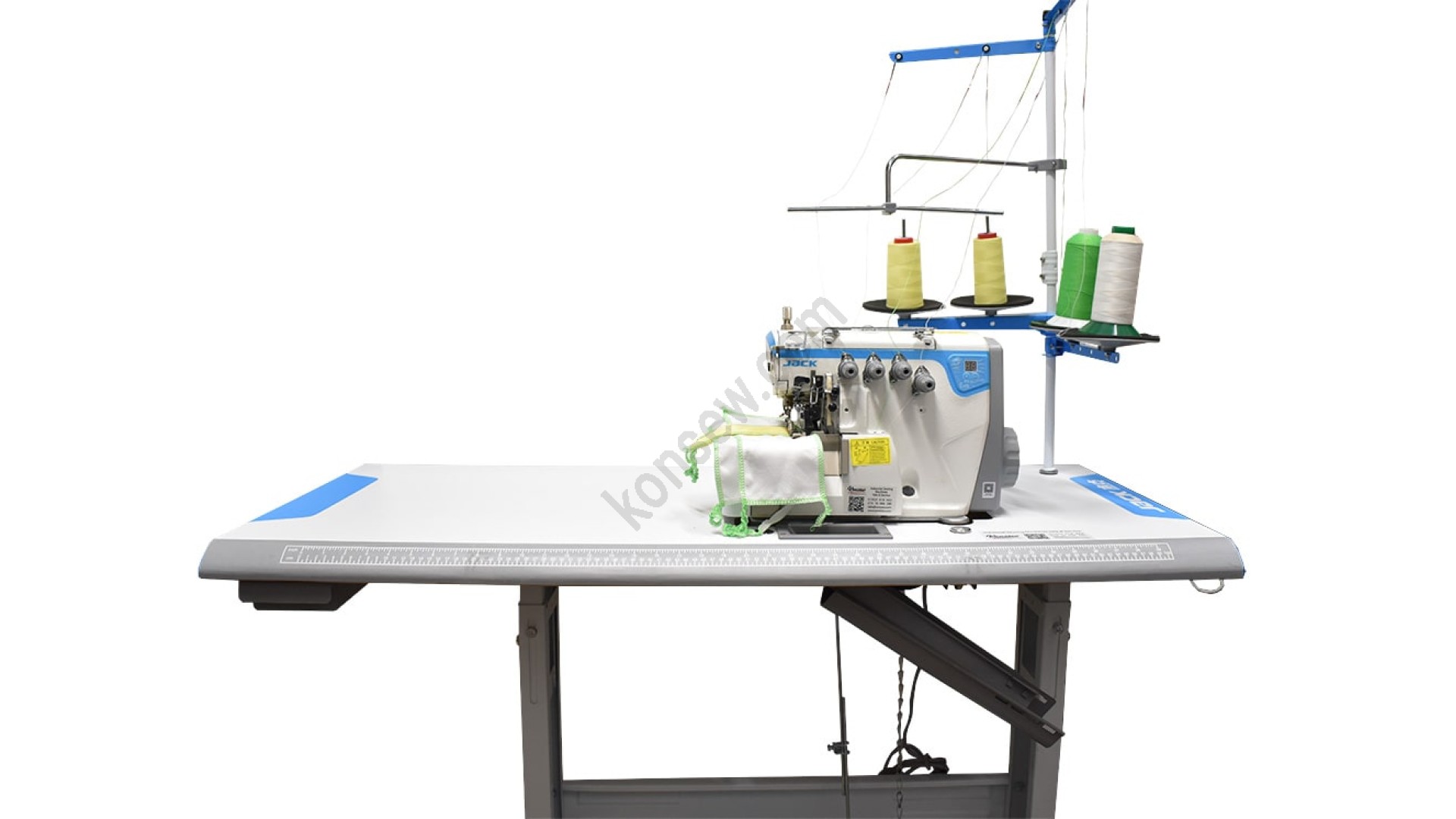 Buy JACK E4 4Thread Overlock (Direct Drive) Industrial Sewing Machine ...