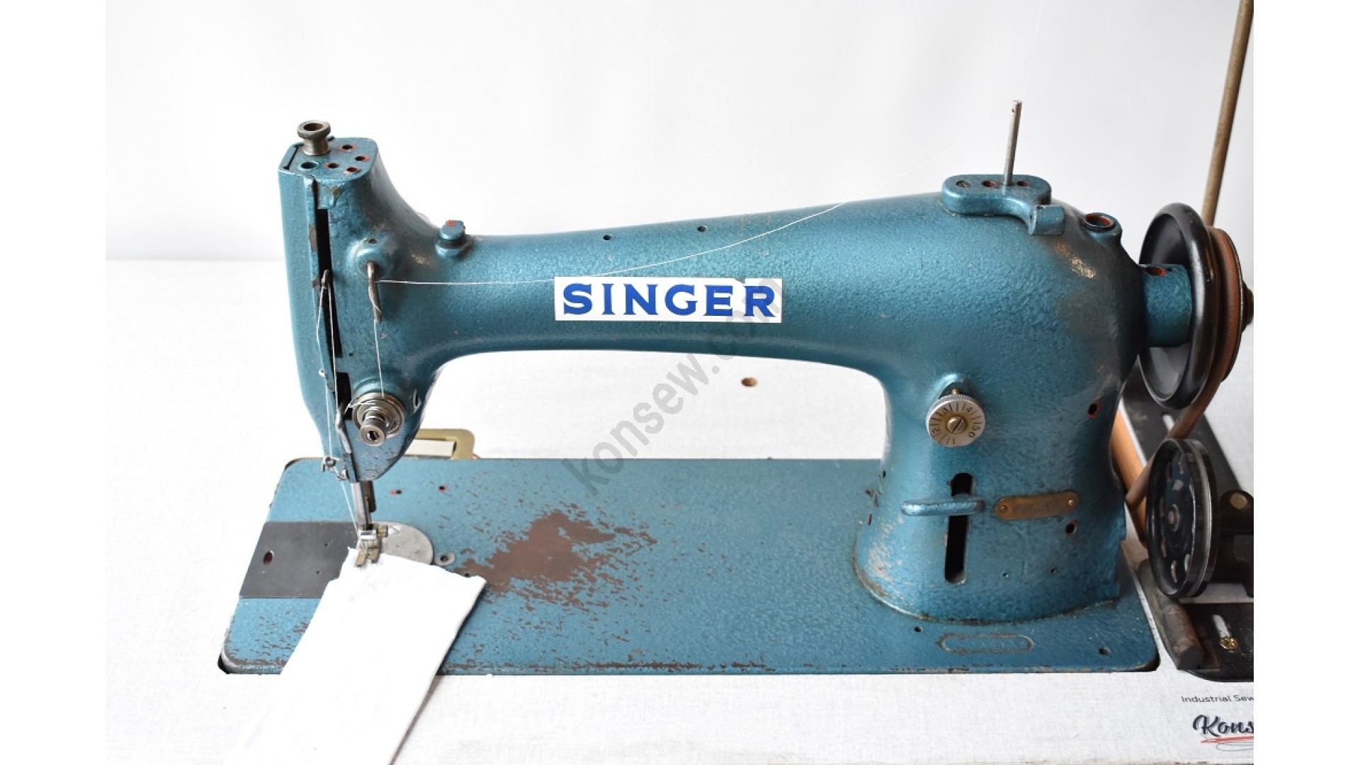 Buy Singer 96 KSV7 Lockstitch Straight Stitch Industrial Sewing Machine ...